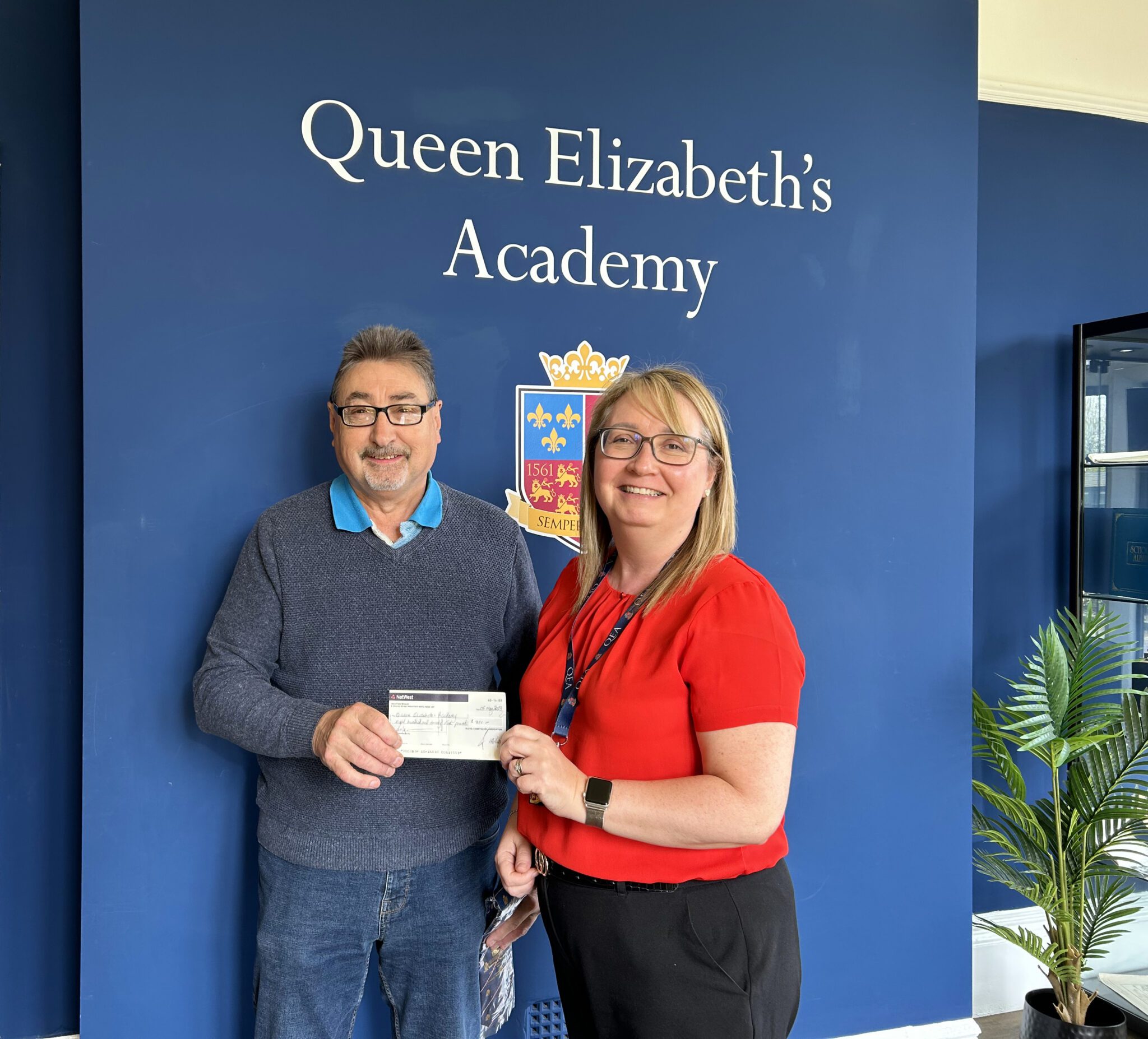 Old Elizabethans Association donation to QEA - Queen Elizabeth’s Academy