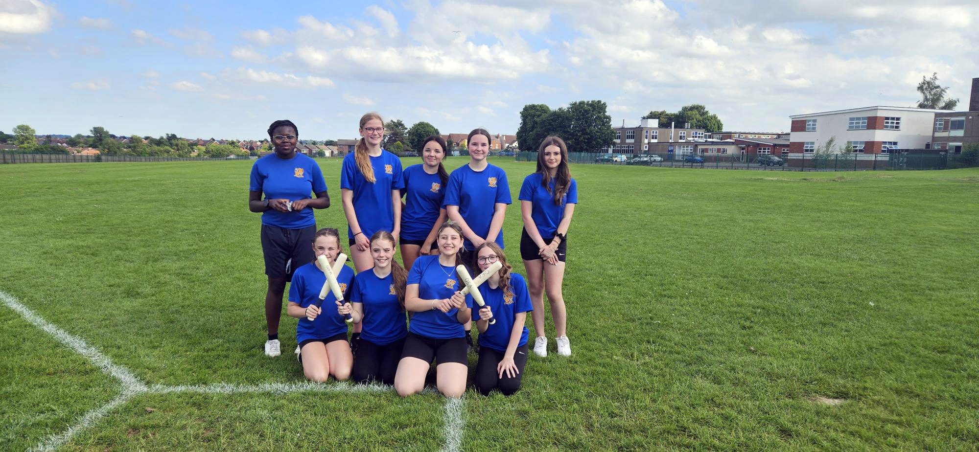 Year 8 rounders - Queen Elizabeth’s Academy