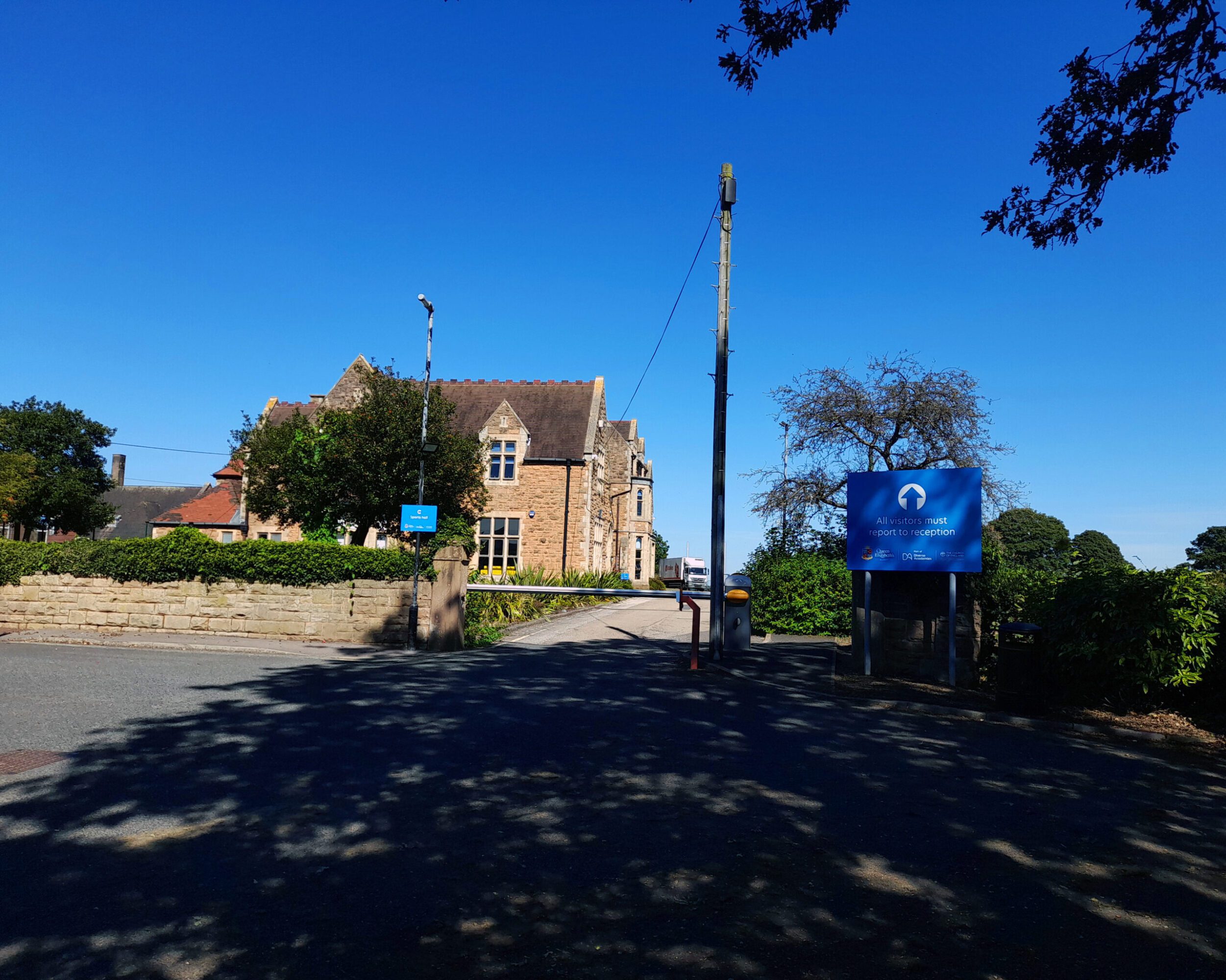 Home - Queen Elizabeth’s Academy