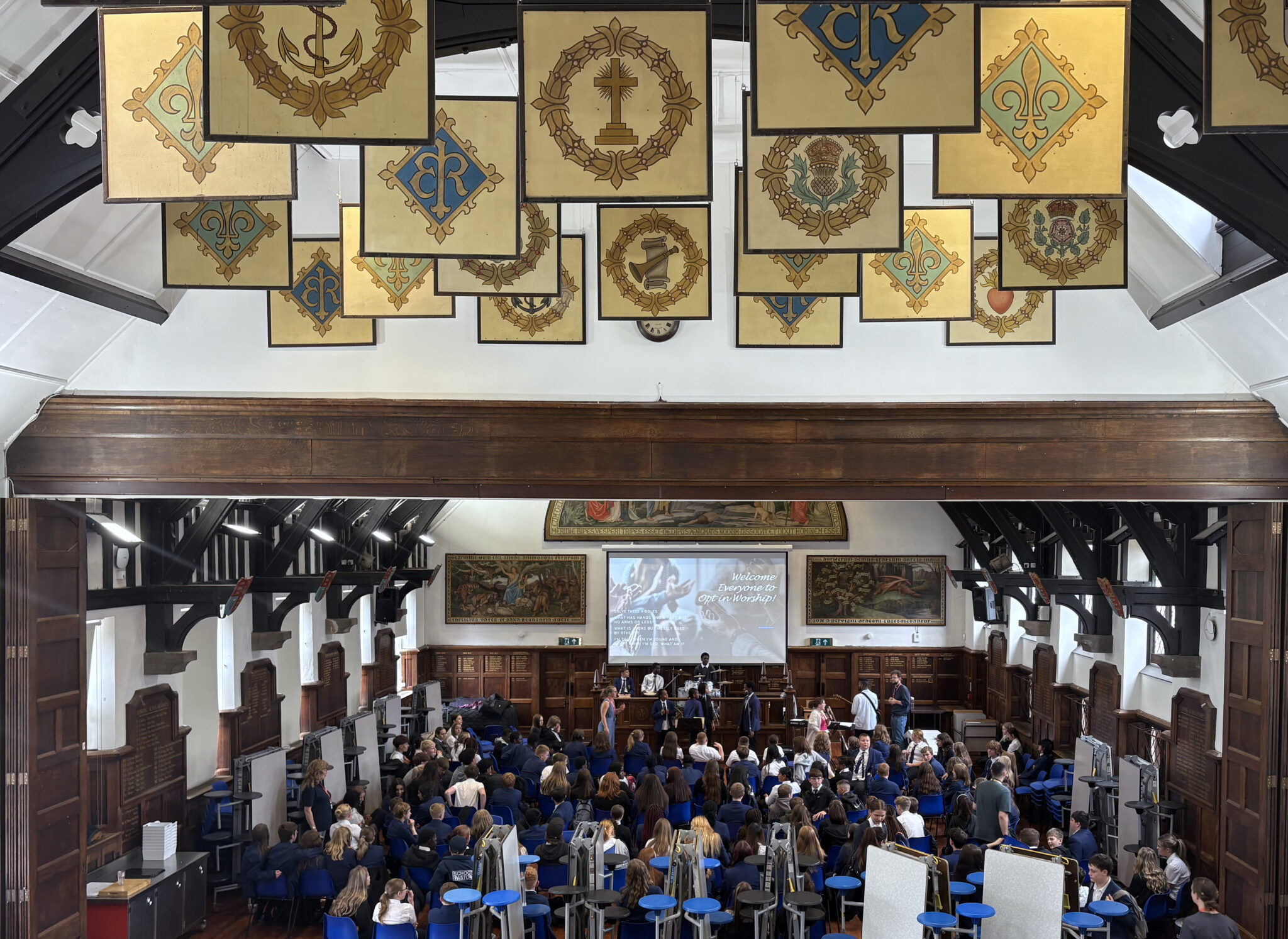 Home - Queen Elizabeth’s Academy